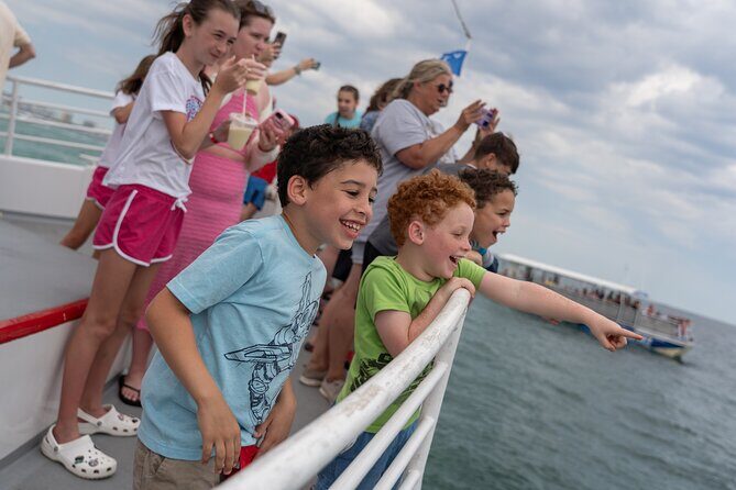 Southern Star Dolphin Cruise in Destin - An Honest Look at the Southern Star Dolphin Cruise