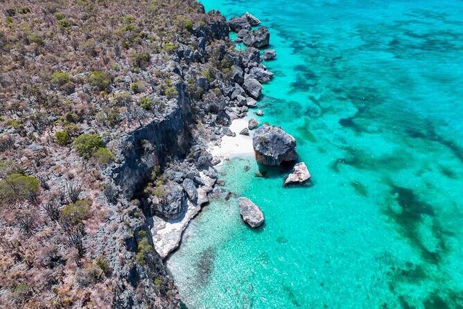 Southern VIP Route + Aguilas Bay: All Inclusive 2-Day Tour - The Practicalities: Transportation, Group, and Timing