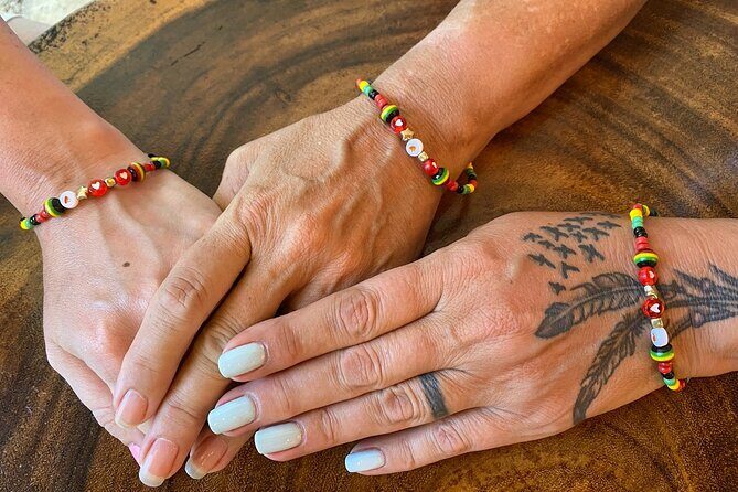 Souvenirs workshop A Mi Mek It! in Montego Bay Jamaica (FR & EN) - An In-Depth Look at the Experience