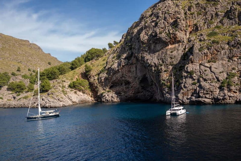 Spain: Coastal Drive and Boat Tour with Optional Cava - Who Will Love This Tour?