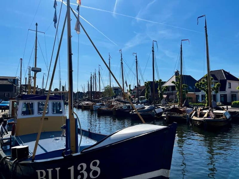 Spakenburg: Guided Walking Tour of the Historic Center - Practical Details and Value for Money