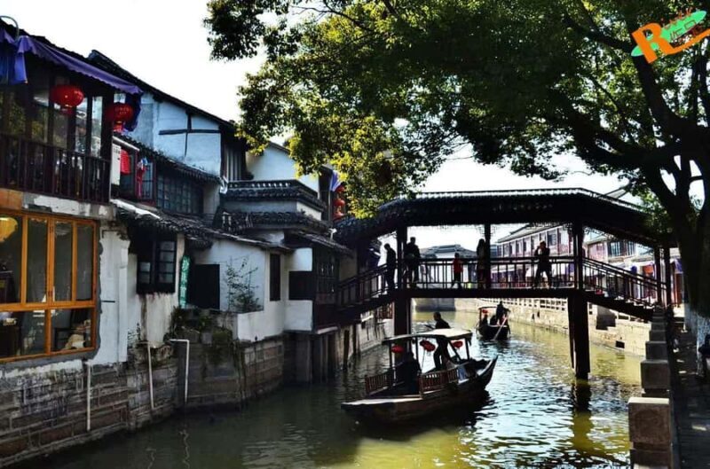 Spanish tour to Zhujiajiao with cruise and lunch - Key Points
