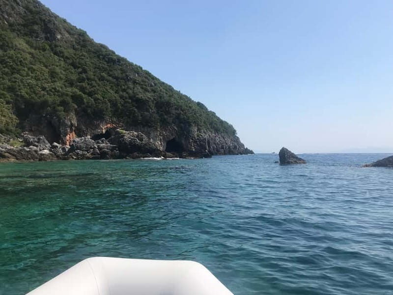 Spearfishing Fishing Tour with Seafood Lunch at the Beach - An In-Depth Look at the Albanian Spearfishing Tour