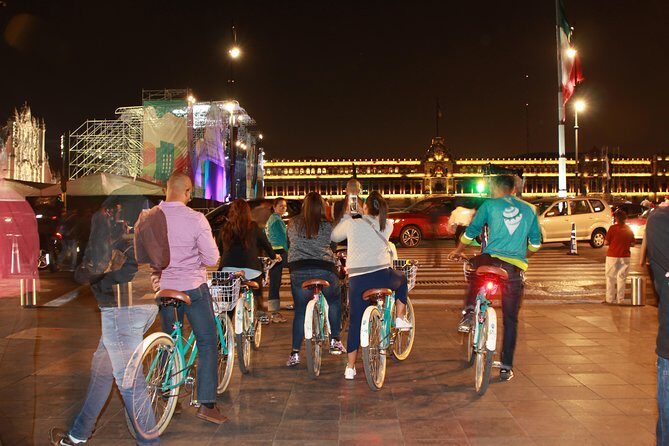 SPECIAL NIGHT LIFE Mexico City Light´s Bike Tour - Why You’ll Appreciate This Tour