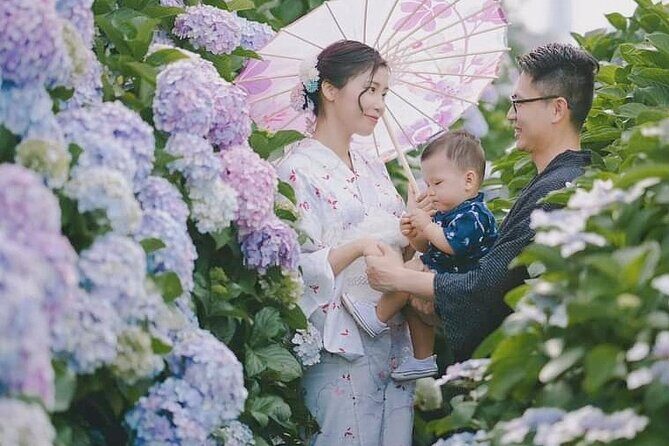 Special price couple (2 people) kimono commemorative photo shoot in Asakusa, Tokyo HANAYAKA kimono & yukata rental offer - The Experience for Different Travelers