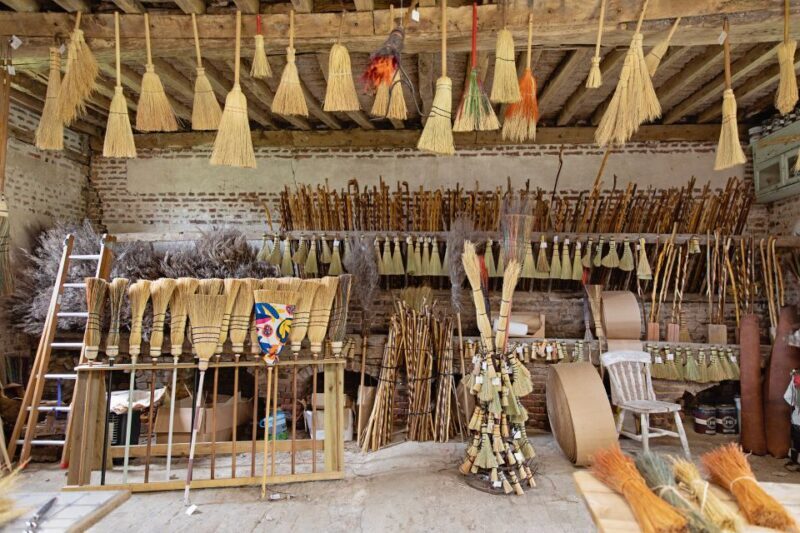 Special visit to the Maison Des Balaitiers + L'Art du Bois - Who Will Love This Tour?