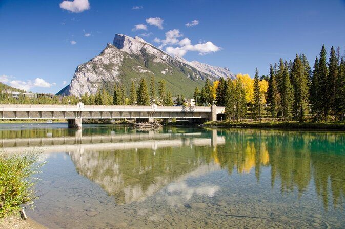 Spectacular Banff Day - Gondola Included - Key Points