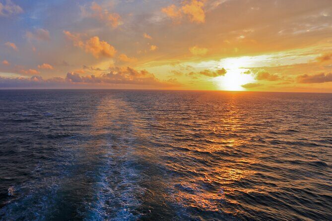 Spectacular Sunset Cruise - The Itinerary and What You Can Expect