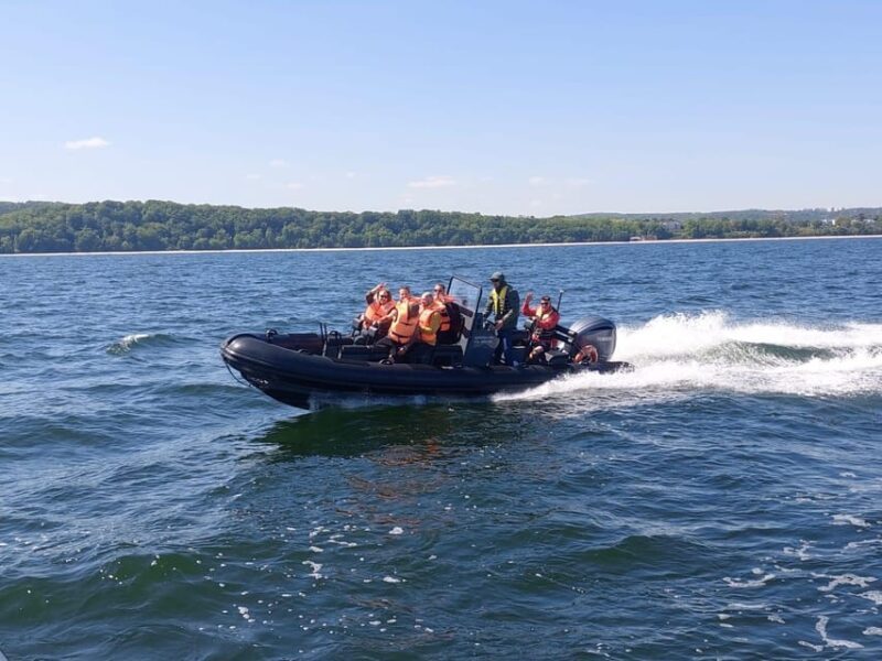 Speed boat at the end of the pier in Sopot. Speed 100 km/h - Experience the Speed Boat at the End of the Pier in Sopot: A Thrilling Water Adventure