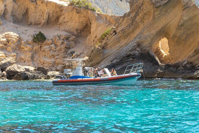 Speedboat tour to Es Vedra & Atlantis Ibiza - Key Points