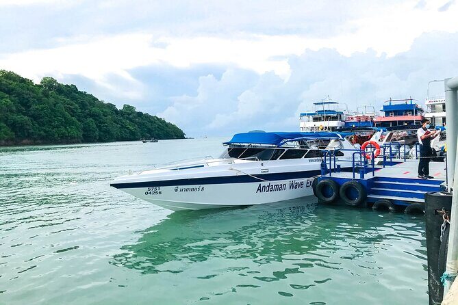 Speedboat Transfer Phi Phi Tonsai to Phuket with Dropoff Service - An In-Depth Look at the Speedboat Transfer Experience