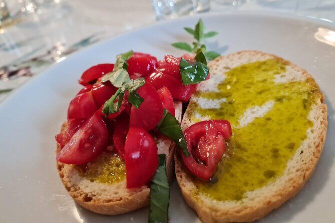 Spello E-Bike Tour with Lunch and Wine Tasting! - Why This Tour Works
