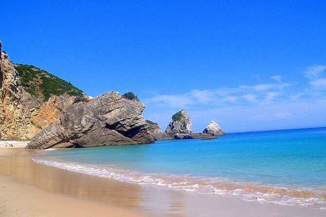 Spend the day at a lovely villa with cristal water and fresh seefood - Key Points
