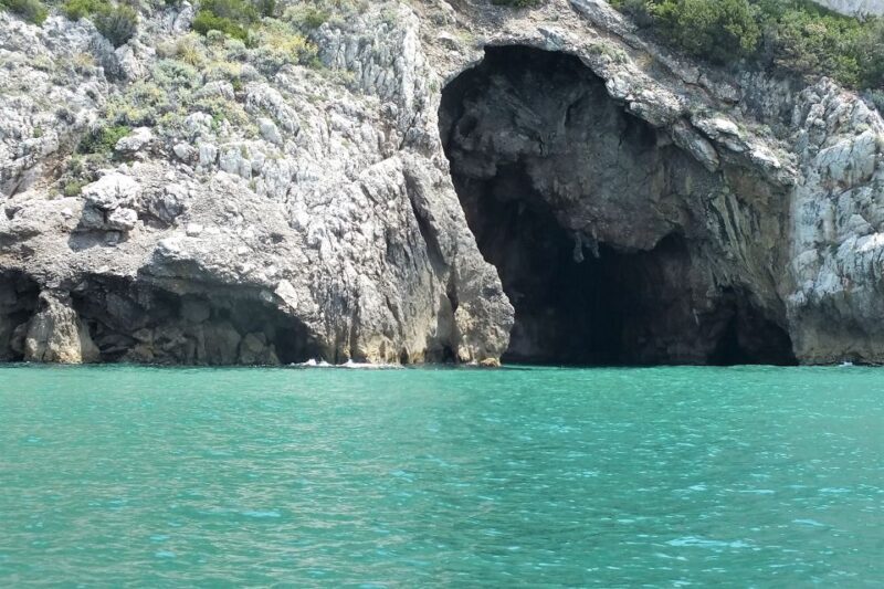 Sperlonga: Private Blue Grotto Boat Tour - An In-Depth Look at the Sperlonga Blue Grotto Boat Tour