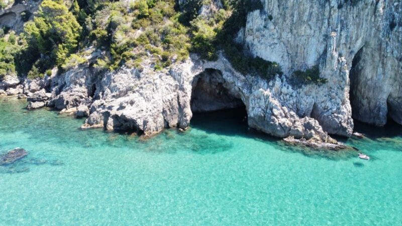 Sperlonga: Private Cruise to discover the "Seven Beaches" - An In-Depth Look at the Sperlonga Private Boat Tour