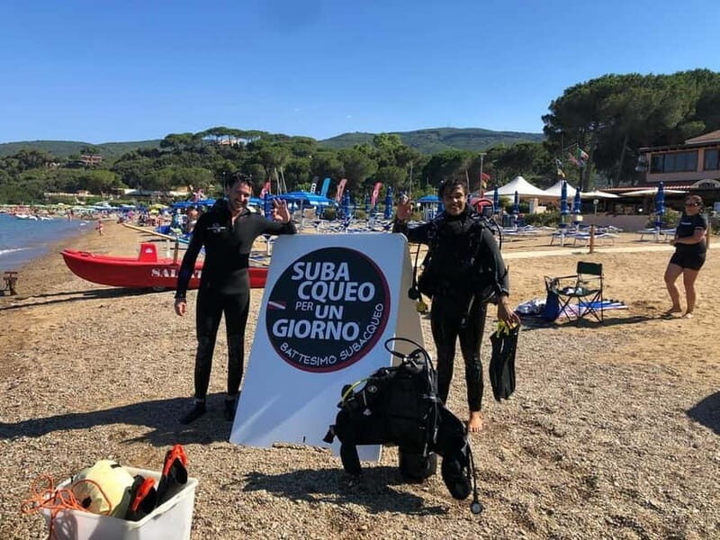Spiaggia Naregno: Diving Baptism Experience with Instructor - A Close-Up Look at the Spiaggia Naregno Diving Baptism