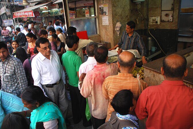 Spice & The City : A Flavorful Food & Sightseeing Tour of Mumbai. - FAQs