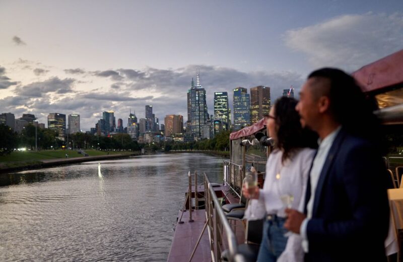 Spirit of Melbourne 4-Course Cruise with Drinks - Key Points