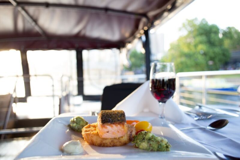 Spirit of Melbourne 4-Course Cruise with Drinks - Summary: Who Will Love This Experience?
