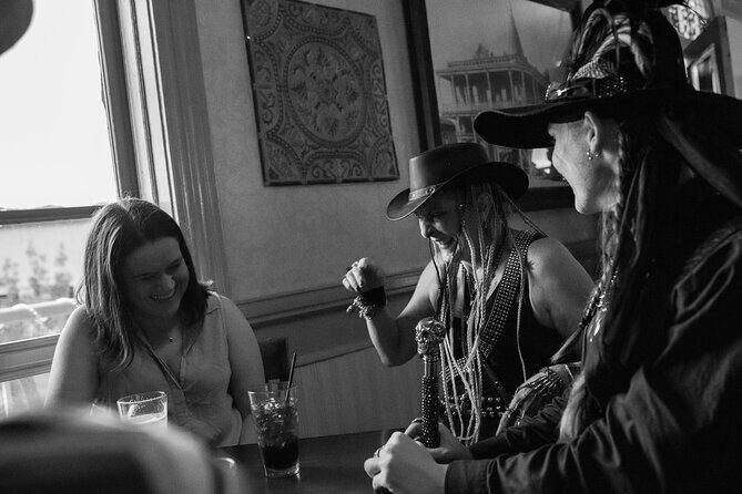 Spirits With The Spirits, Haunted Pub Crawl Of Downtown Flagstaff - Who Is This Tour Best Suited For?