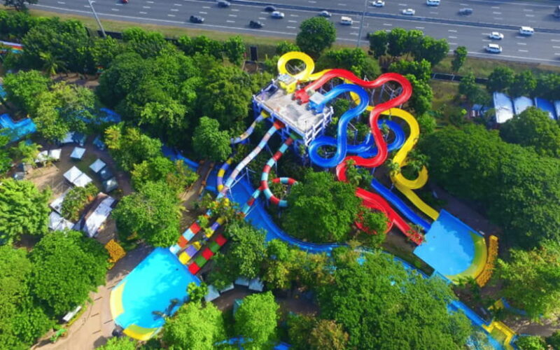 Splash Island Admission Ticket - Key Points