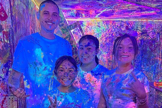 Splatter Art Paint Studio Experience in Hawaii - FAQs