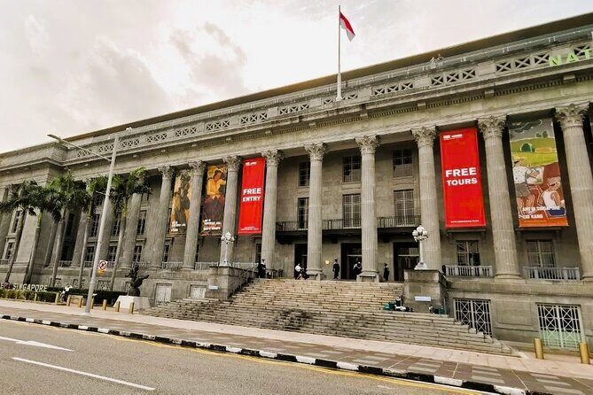 Splendour of Colonial Singapore Walking Tour with Lunch - Key Points
