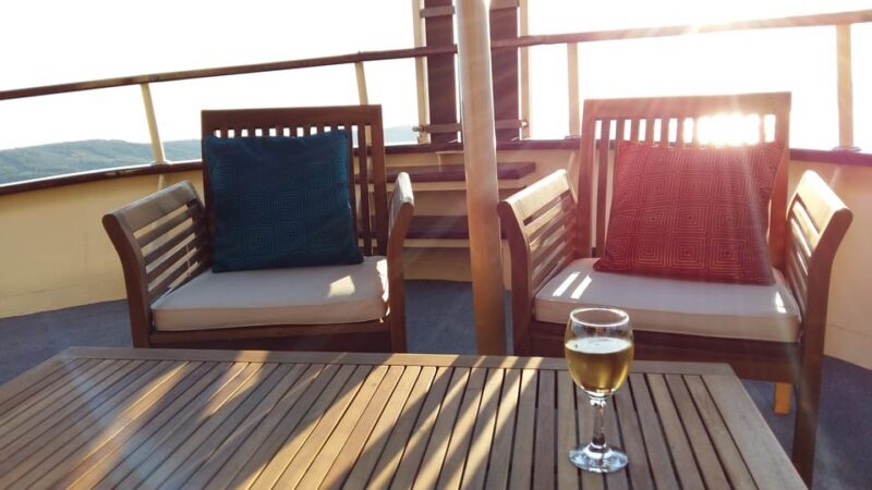 Split: All inclusive Bra & olta Island Swimming Cruise - The Authentic Charm of the Stops