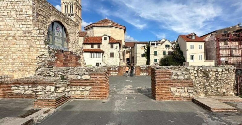 Split and Diocletian's Palace walking tour with a local guid - Key Points