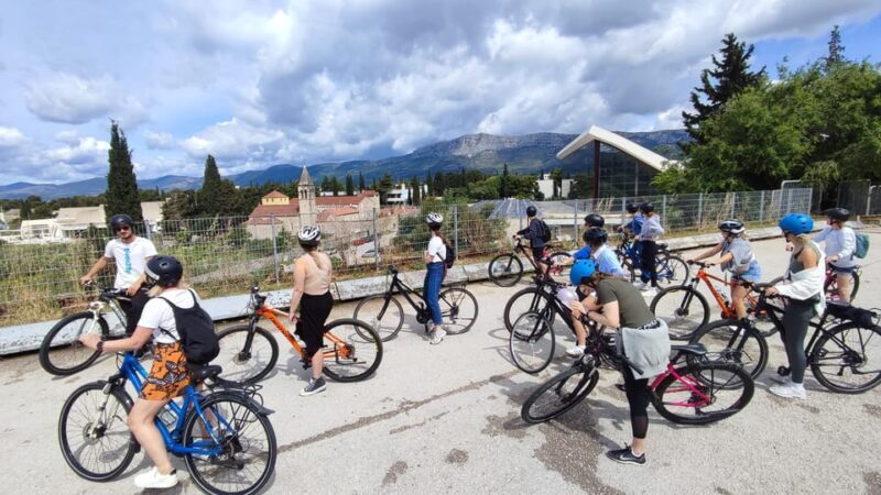 Split Bike & Wine Experience - The Perfect Toast: Wine and Local Cuisine