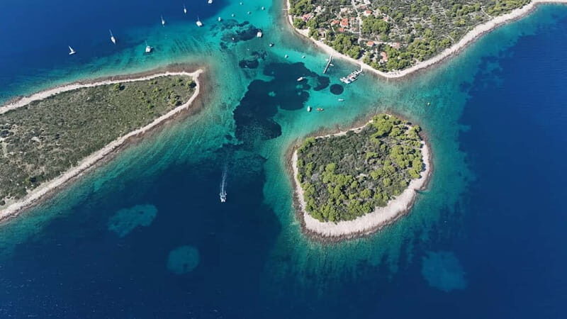 Split: Blue Lagoon & 3 Islands Speedboat Tour - Small Group - The Experience in Detail