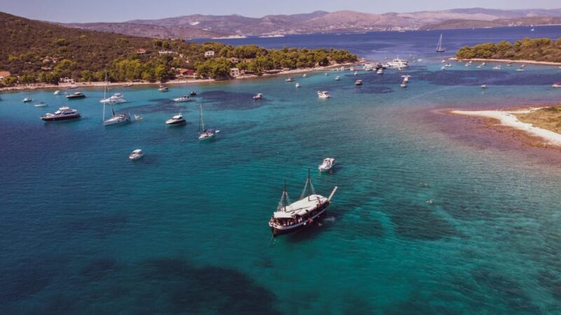 Split: Blue Lagoon & 3 Islands Tour with Lunch & Hidden Bay - Key Points