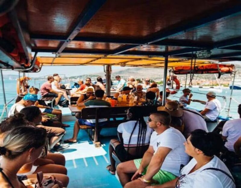 Split: Blue Lagoon Boat Trip with Lunch, Wine and Snorkeling - Exploring the Split: Blue Lagoon Boat Trip with Lunch, Wine, and Snorkeling