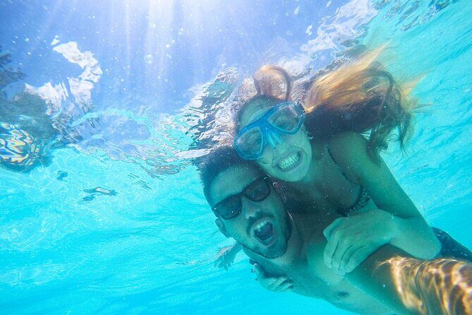 Split: Blue Lagoon, Hvar, Bra, 6 Islands Boat Tour - Small Group - FAQs
