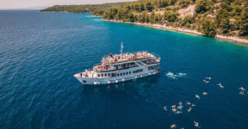 Split: Blue Lagoon, Shipwreck and olta with Food and Drinks - FAQs