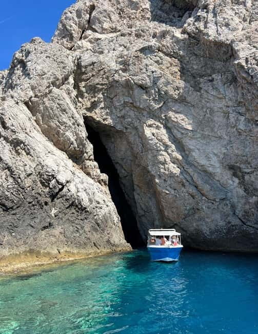 Split: Boat Tour to Blue Cave, Vis, Blue Lagoon, Hvar, Bra - A Practical Guide to the Tour Experience