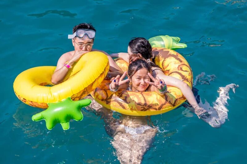 Split Boat Trip Half-Day: Blue Lagoon, Trogir & iovo - FAQs