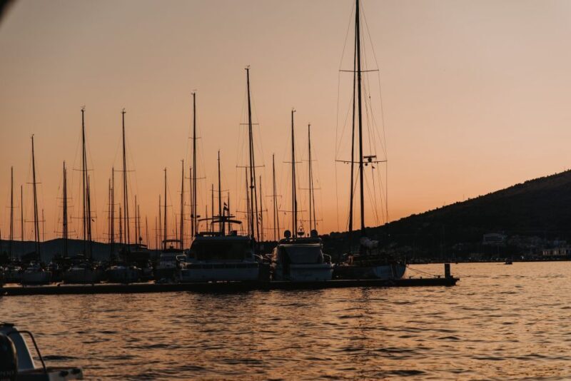 Split: Brac Island and Sutivan Village Sunset Boat Tour - FAQ