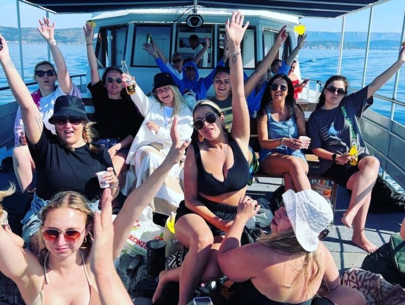 Split: Hvar, Bra, and Pakleni Cruise with Lunch and Drinks - FAQs