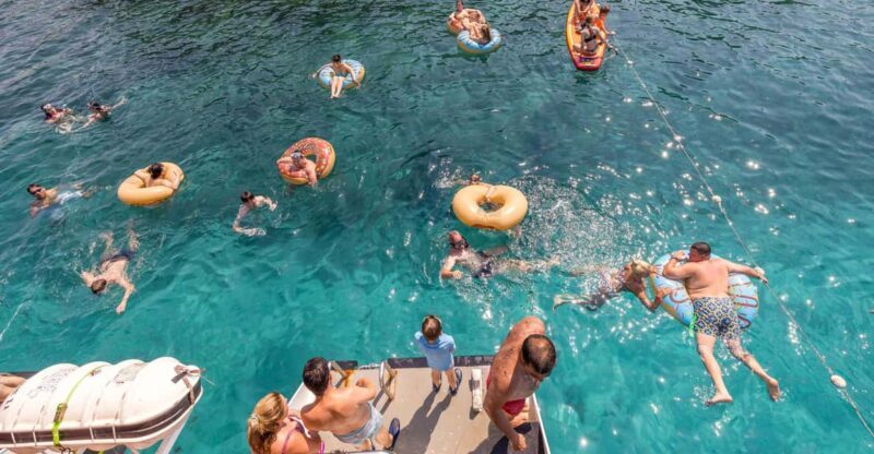 Split: Hvar, Bra, and Pakleni Cruise with Lunch and Drinks - Key Points