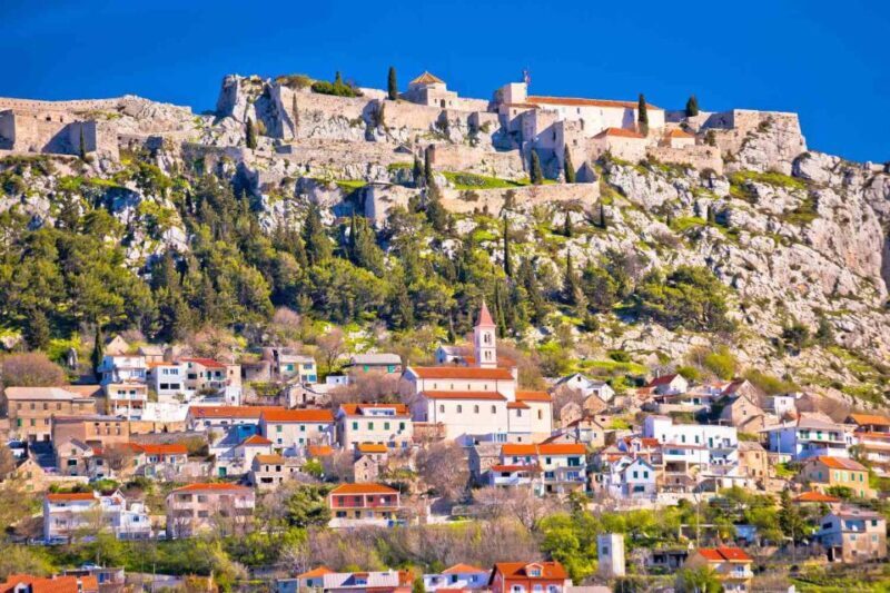 Split: Klis Sunset Sightseeing Bus Tour - Summary: Who Should Consider This Tour?