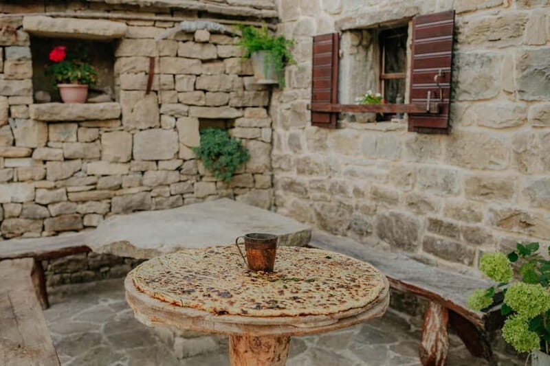 Split: Soparnik Private Cooking Class with Klapa Singing - Who Should Consider This Tour?