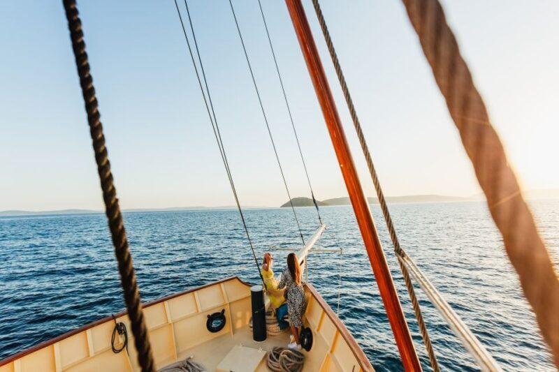 Split:Sunset Cruise with Live Music - Key Points