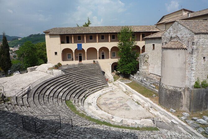 Spoleto Private Walking Tour with Official guide - Explore Spoleto with a Private Guide: A Balanced and Authentic Tour