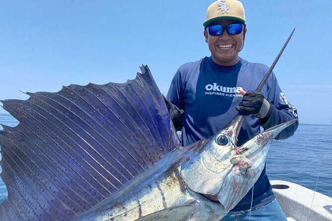 Sport Fishing in Puerto Escondido in Private - Key Points