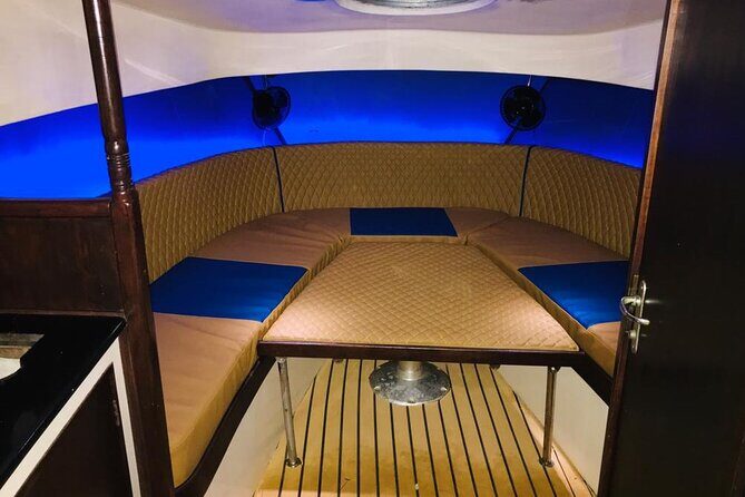 Sports Boat- Private Whale Watching Trip( free breakfast & paid pick-up) - Exploring the Mirissa Whale Watching Adventure