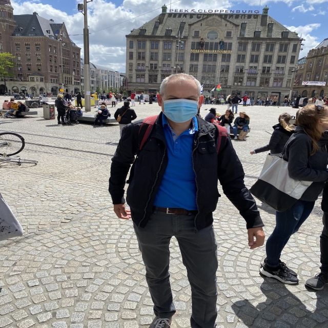 Sprechen Sie Gras? German Tour of Amsterdam's Coffeeshops - Authentic Traveler Perspectives