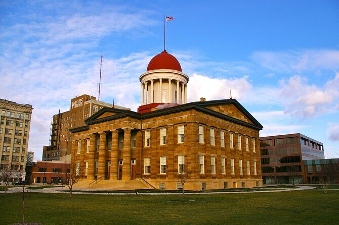 Springfield Self-Guided Walking Audio Tour - A Detailed Look at Each Stop
