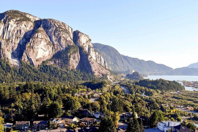 Squamish Canyon Sightseeing Tour From Canada - A Closer Look: What the Tour Offers