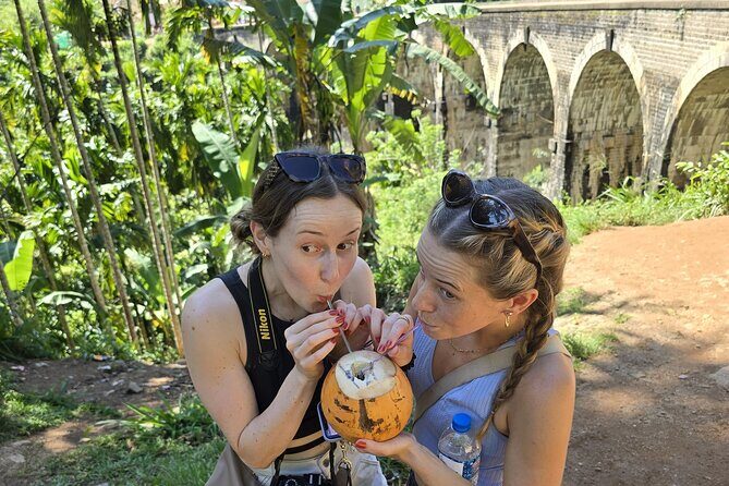 Sri Lanka 10 Day Guided Tour with Meals and Transfers - FAQ